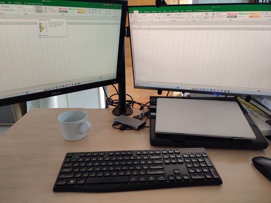 Everdesk Electric Adjustable Desk 120cm x 60cm + Monitor, Furniture ...