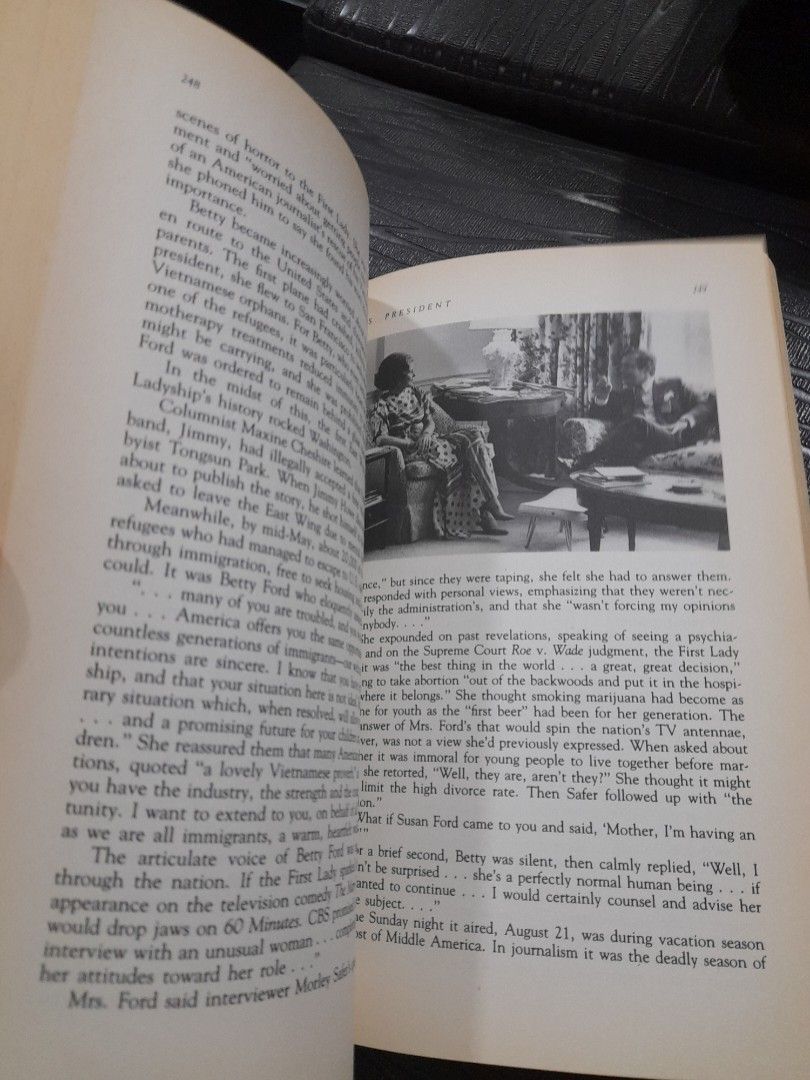 First Ladies The Saga of the President's Wives and Their Power 1961 ...