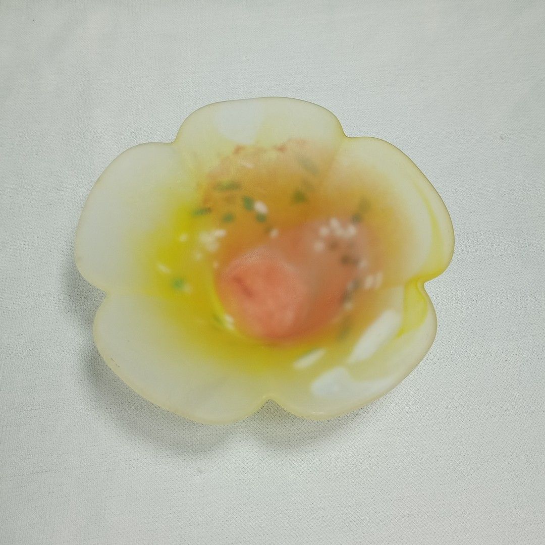 Flower Shaped Frosted Glass Bowl Set On Carousell