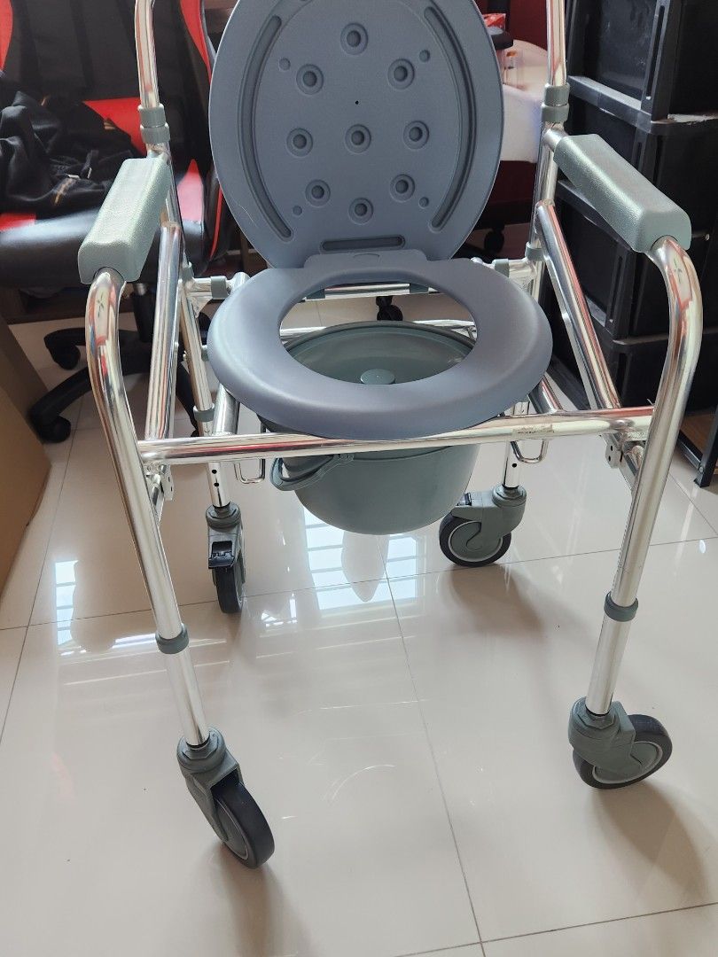 Foldable commode with wheels, Health & Nutrition, Assistive ...