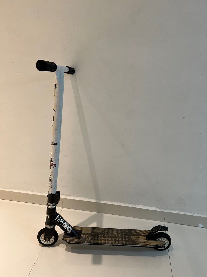 Freestyle scooter Airwalk, Sports Equipment, Sports & Games, Skates ...