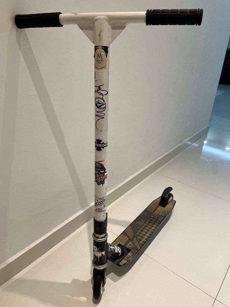 Freestyle scooter Airwalk, Sports Equipment, Sports & Games, Skates ...