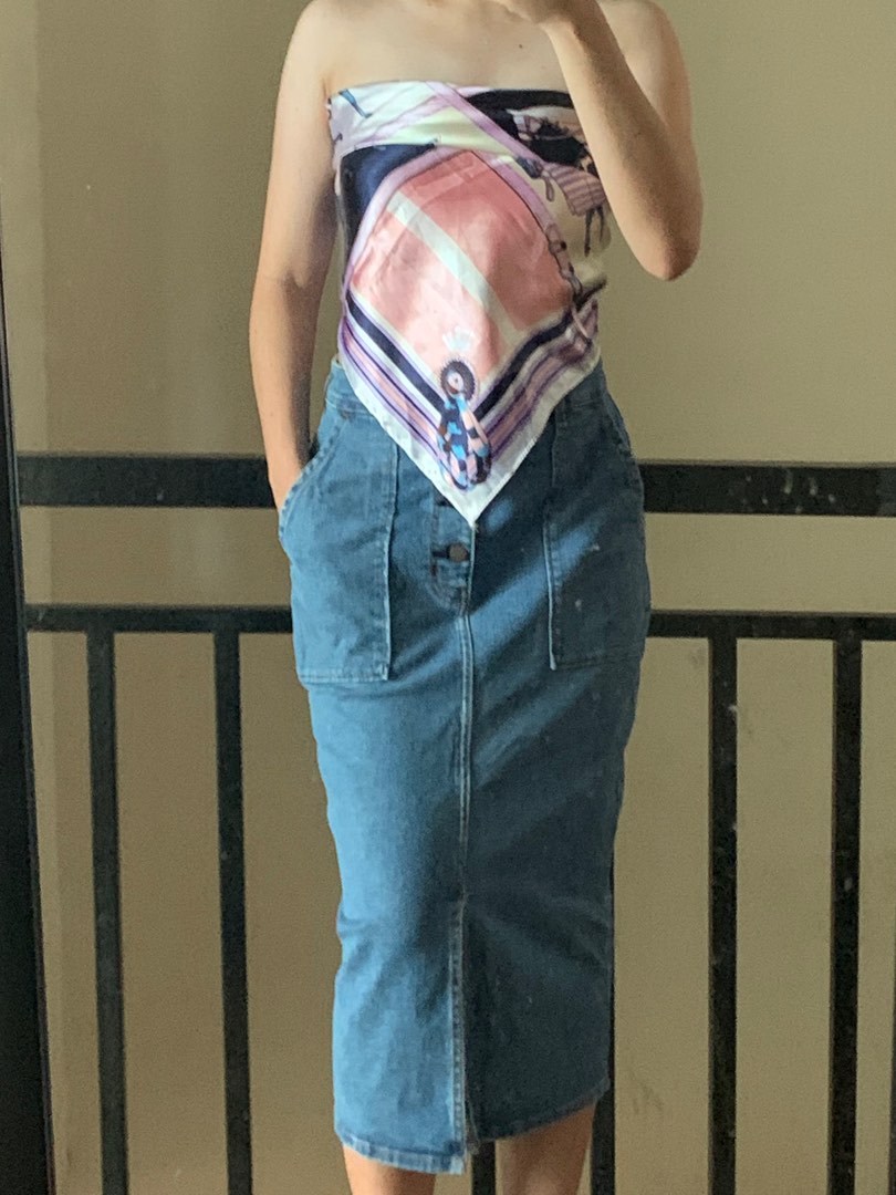 Gu Long Denim Skirt On Carousell