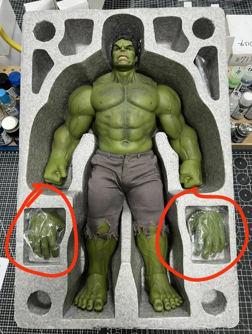 Hot toys avengers hulk hand palm set 1/6 scale toy, Hobbies & Toys ...