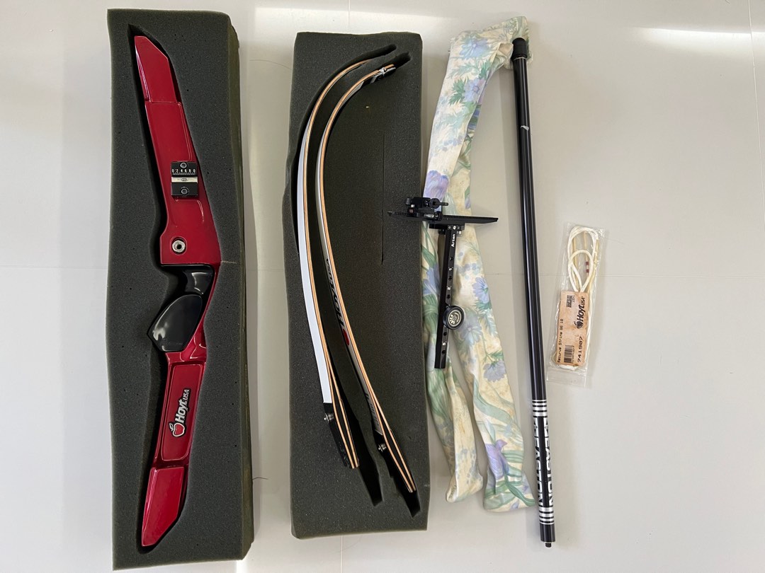 Hoyt Gold Medalist Recurve Bow, Sports Equipment, Other Sports ...
