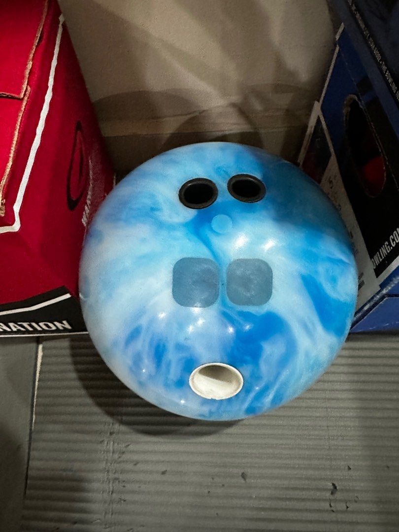 ICE Storm 12 LBS - Bowling Ball, Sports Equipment, Sports & Games ...