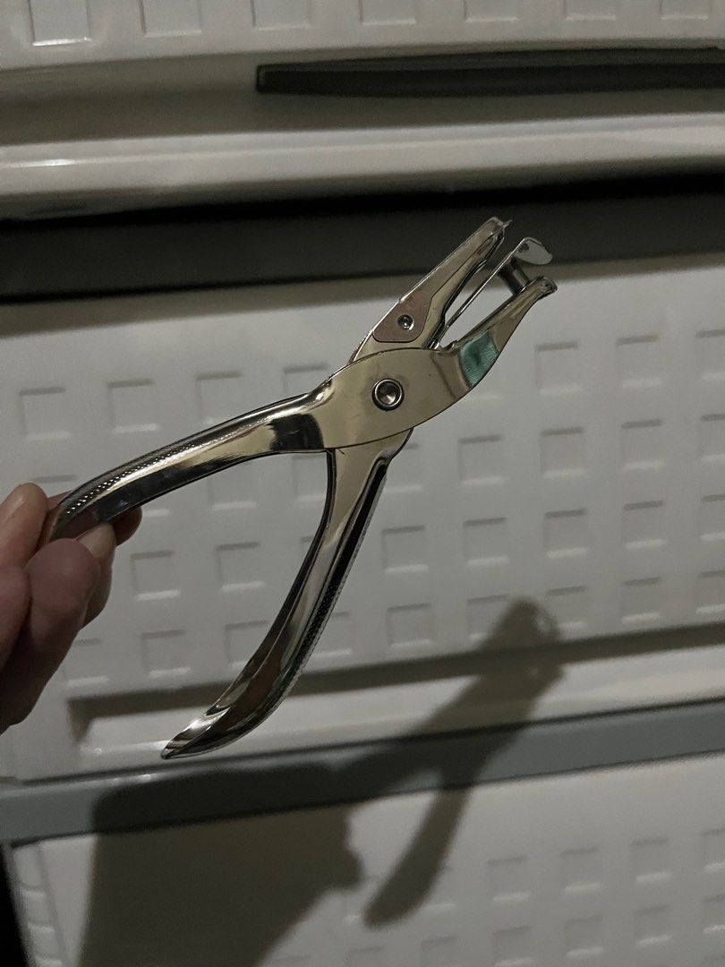 ID hole puncher (circle and oblong), Computers & Tech, Printers ...