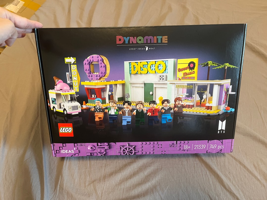 BTS Lego Set Dynamite Edition 21339, Hobbies & Toys, Memorabilia ...