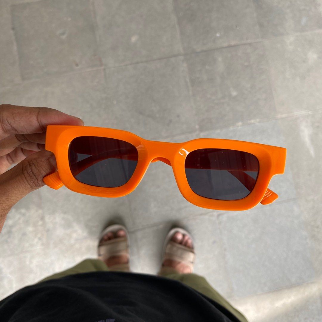 Kacamata Skiny Boldie Orange Frame, Fesyen Wanita, Aksesoris di Carousell Kacamata Skiny Boldie Orange Frame, Fesyen Wanita, Aksesoris di Carousell