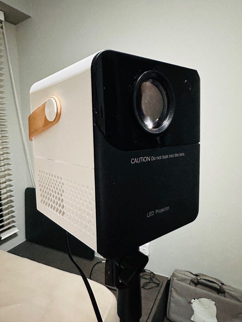 Led projector, TV & Home Appliances, TV & Entertainment, Projectors on ...