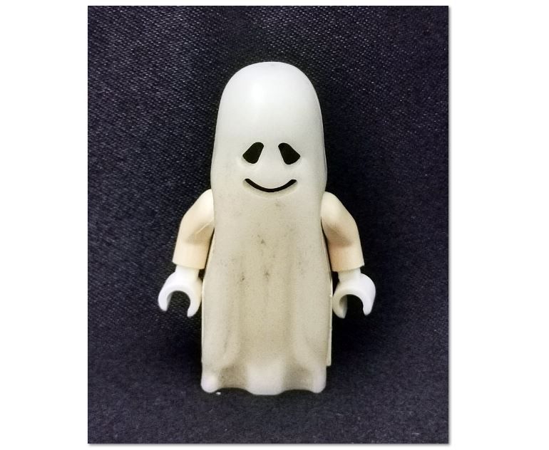 LEGO Smiling Ghost Minifig Figure (Glow in the Dark), Hobbies & Toys ...