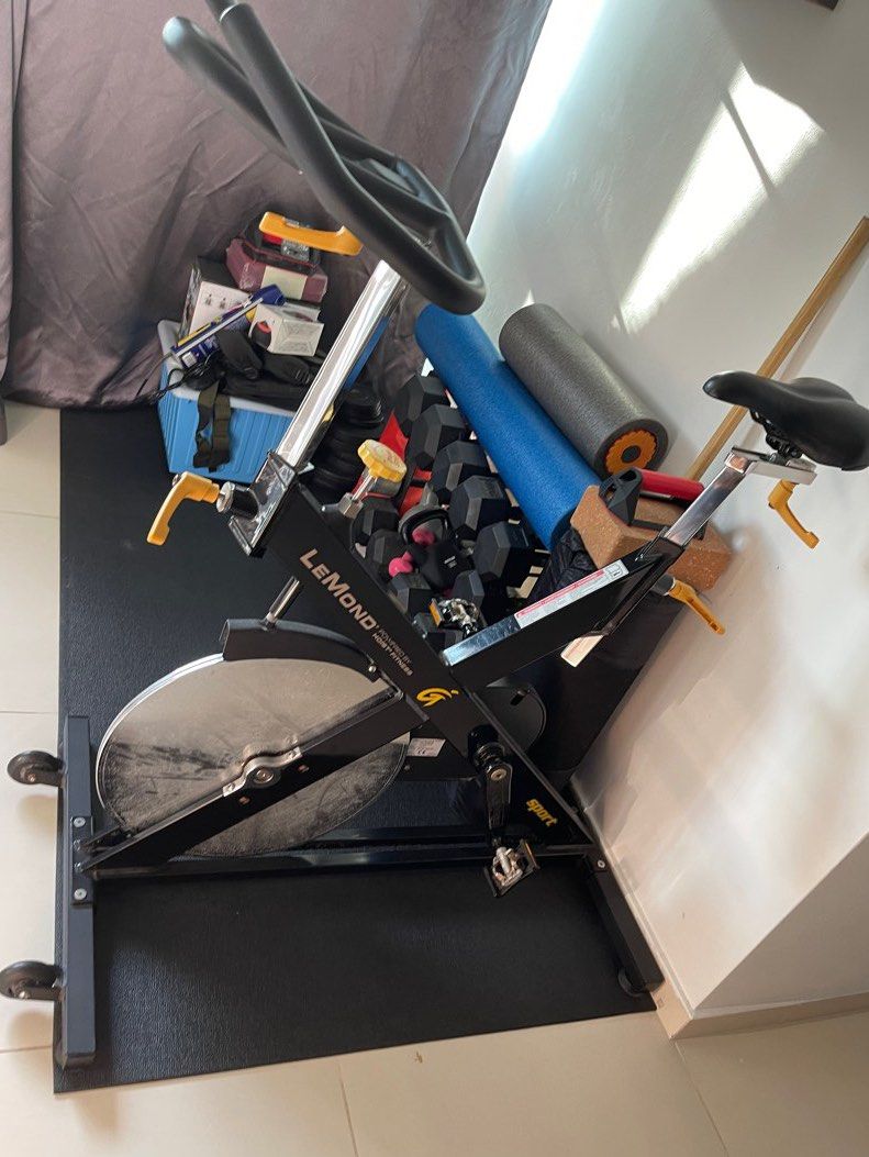 Lemond RevMaster Spin Bike, Sports Equipment, Exercise & Fitness ...