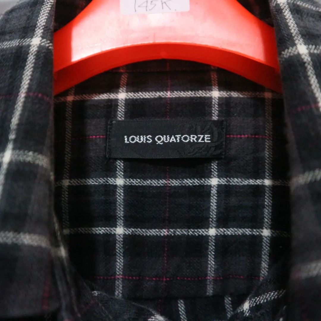 Louis Quatorze LS Flannel Shirt, Fesyen Pria, Pakaian , Atasan di Carousell