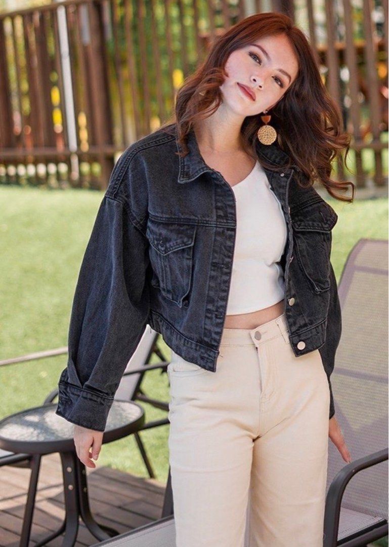 Lovet Skye Basic Crop Denim Jacket, Women's Fashion, Coats, Jackets and Outerwear on Carousell