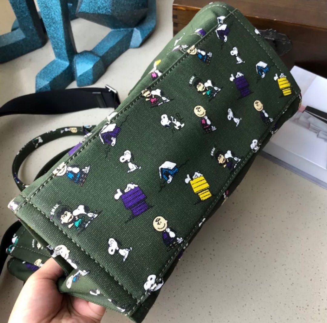 Marc Jacob X Snoopy Tote Bag, Women's Fashion, Bags & Wallets, Tote ...