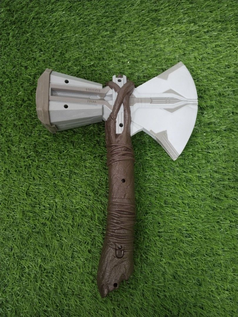 Marvel Infinity War Marvel's Thor Storm Breaker Axe, Hobbies & Toys ...