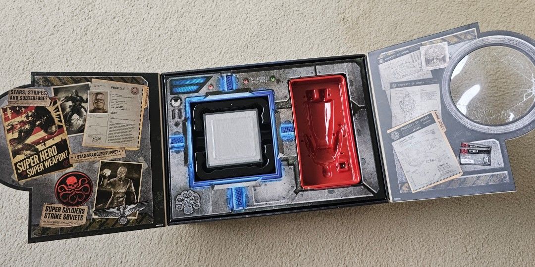 Marvel Legends Tesseract Shield Mjolnir, Hobbies & Toys, Toys & Games ...