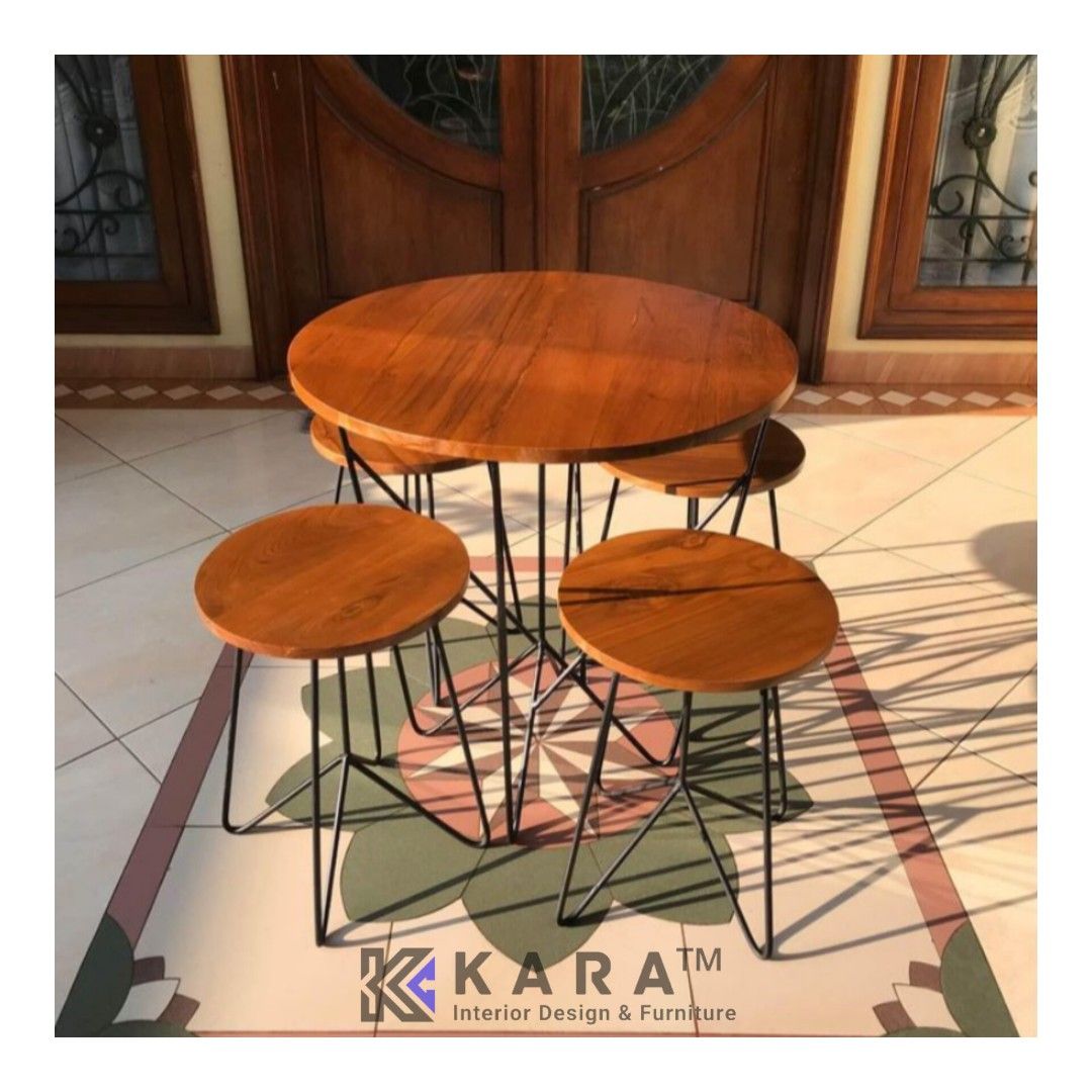 Meja Cafe Bulat Set 4 Stool / Round Dining Set on Carousell