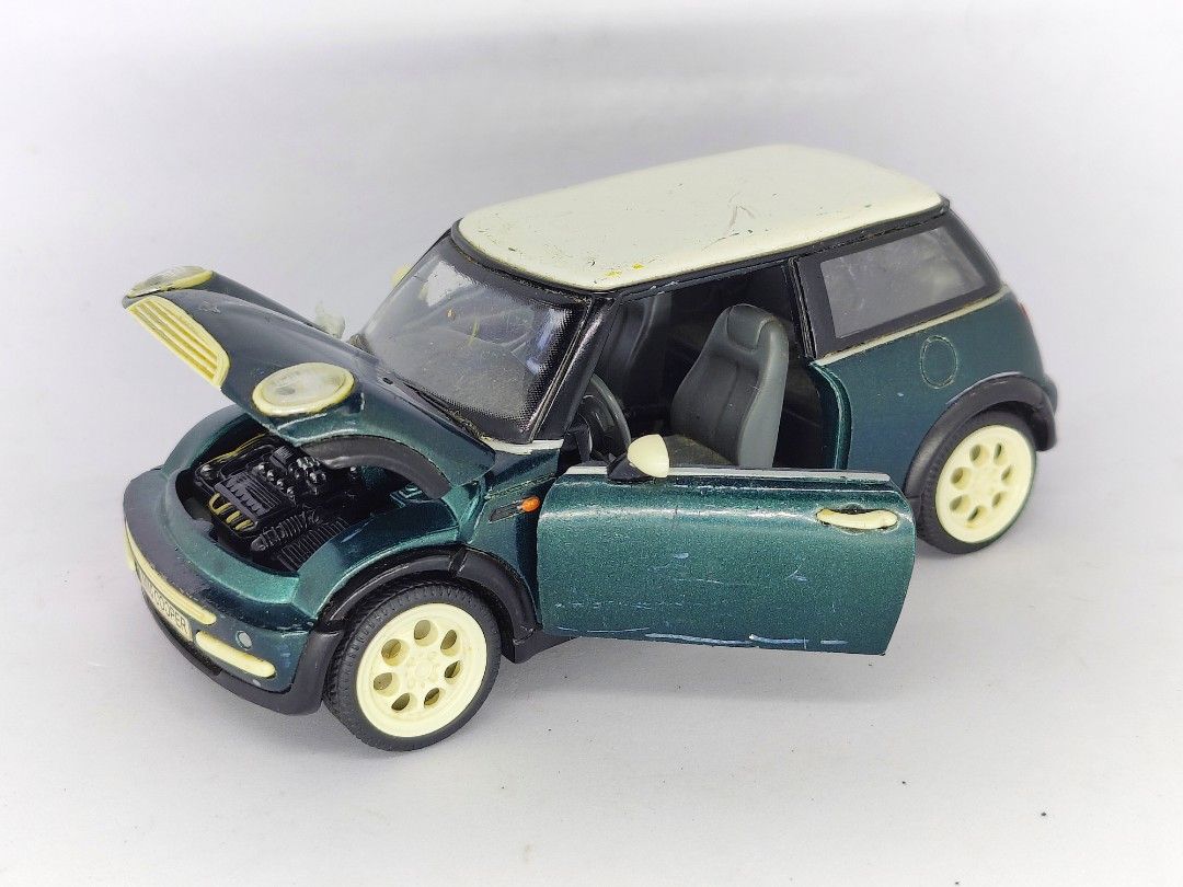 Mini Cooper Diecast Car / 1:24 scale, Hobbies & Toys, Toys & Games on ...