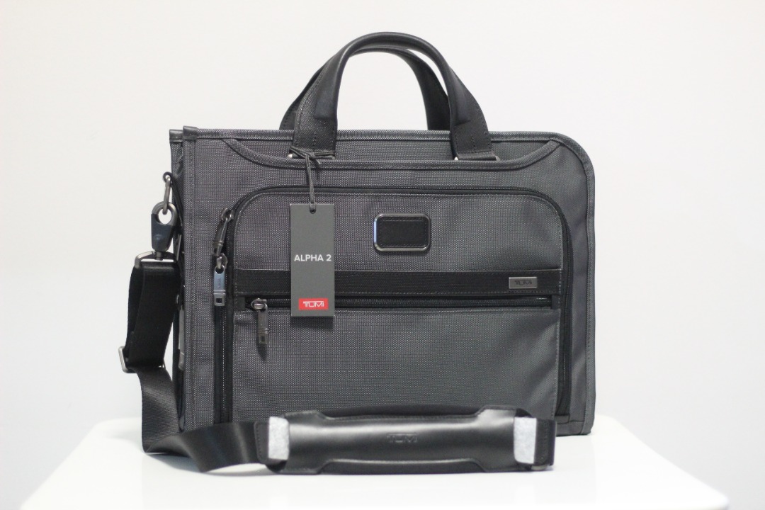 New in Tumi 26110PW2 - Alpha 2 Pewter Slim Deluxe Portfolio Brief / 17 ...