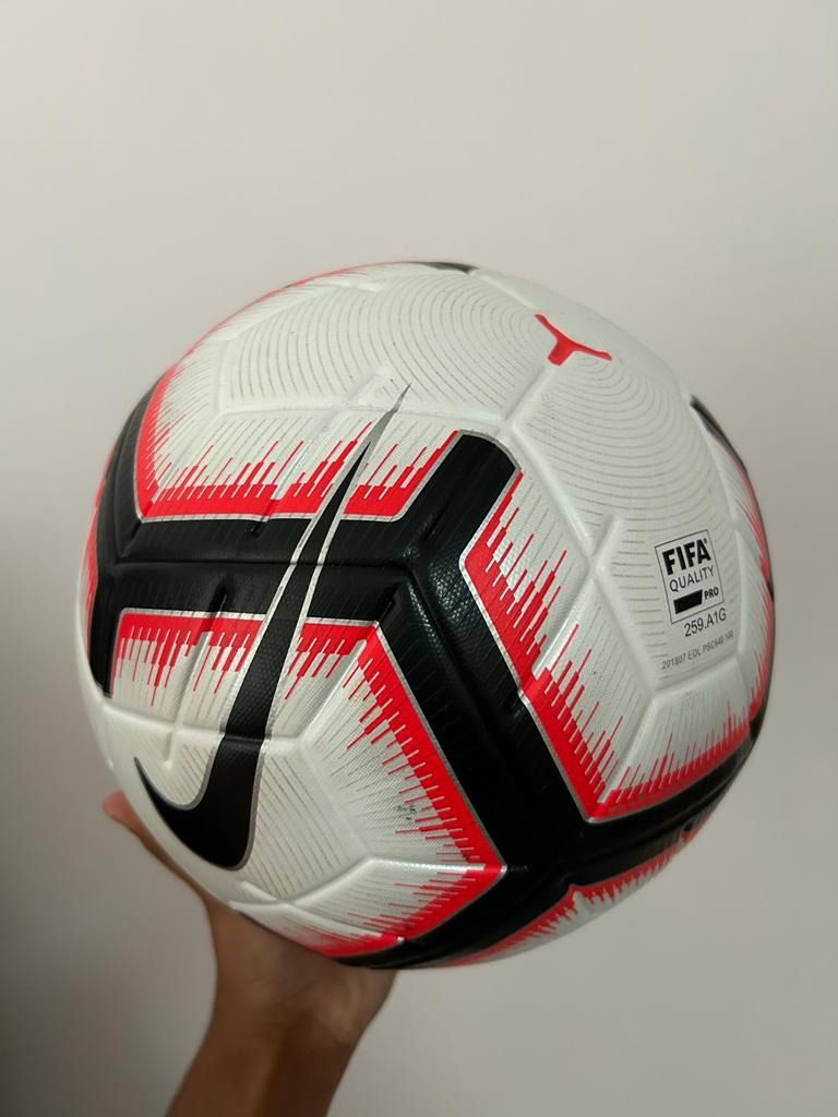 Nike Merlin Football Limited Edition (FIFA Pro Quality), Sports ...