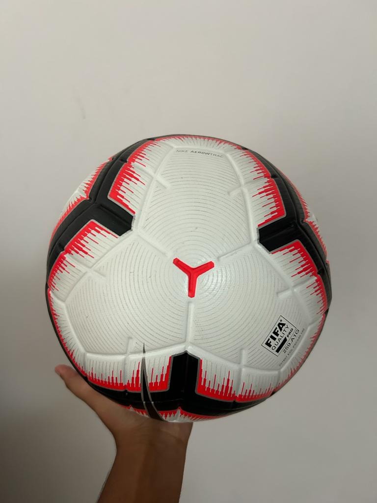 Nike Merlin Football Limited Edition (FIFA Pro Quality), Sports ...