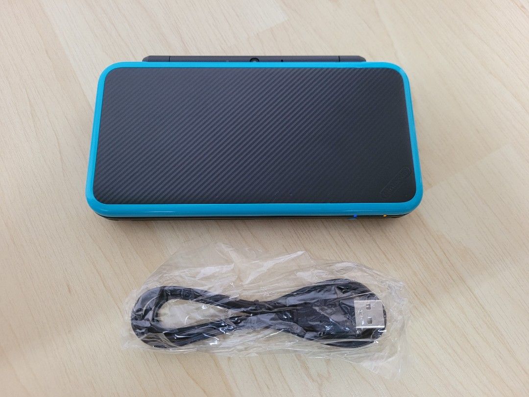 Nintendo 2DS XL blue / black, Video Gaming, Video Game Consoles ...