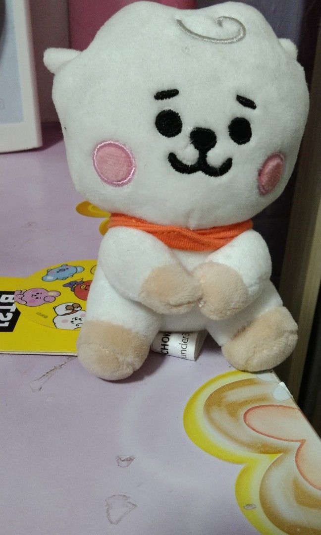 Official BT21 RJ keychain, Hobbies & Toys, Memorabilia & Collectibles, Fan Merchandise on Carousell