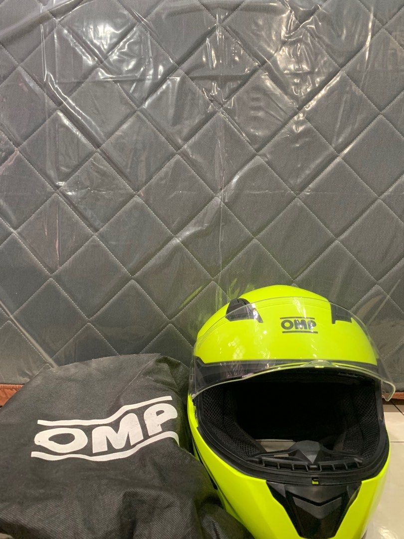 OMP CIRCUIT EVO HELMET (GO-KART), Auto Accessories on Carousell