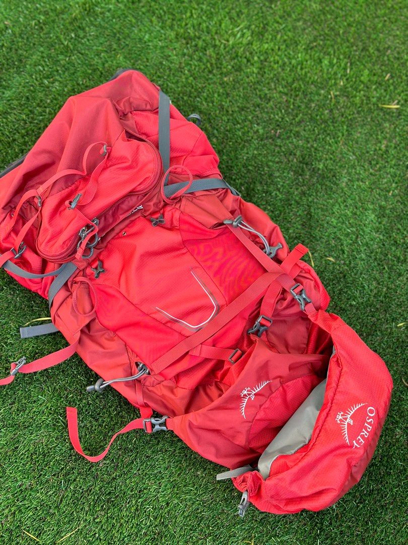 Osprey Atmos AG50, Sports Equipment, Hiking & Camping on Carousell