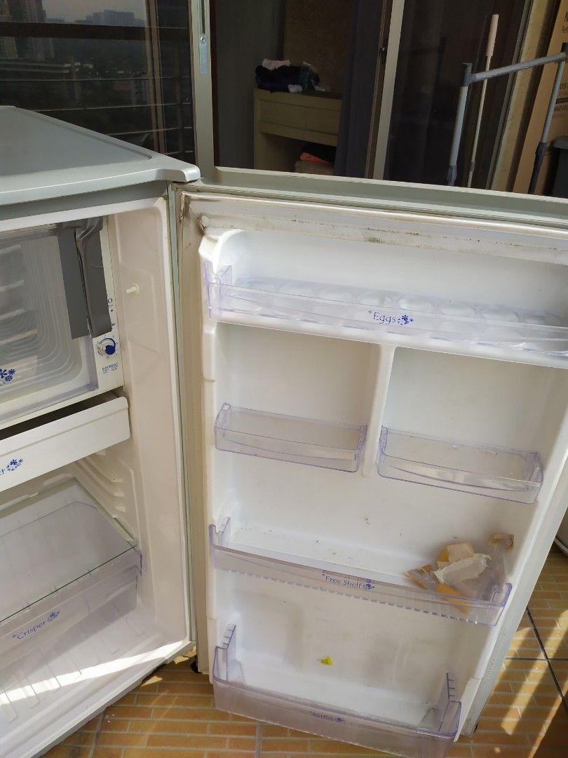 Panasonic small refrigerator, TV & Home Appliances, Kitchen Appliances ...