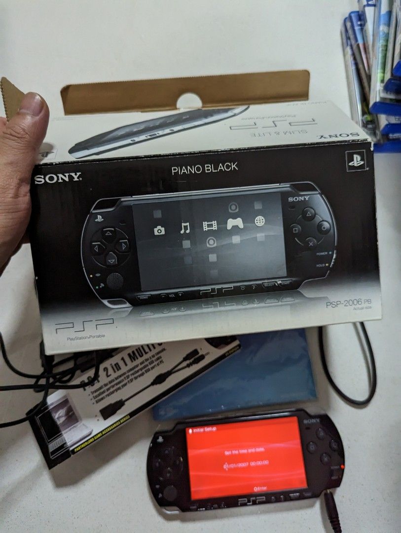 PSP playstation portable slim 2000 black boxed with all items and new ...