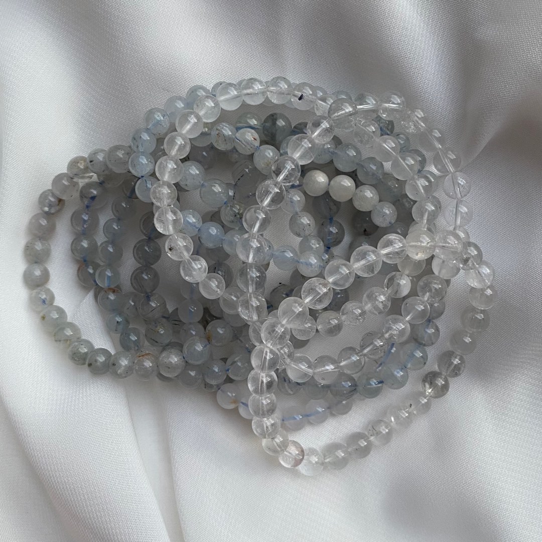 Rabbit Fur Quartz, Women's Fashion, Jewelry & Organisers, Bracelets on ...