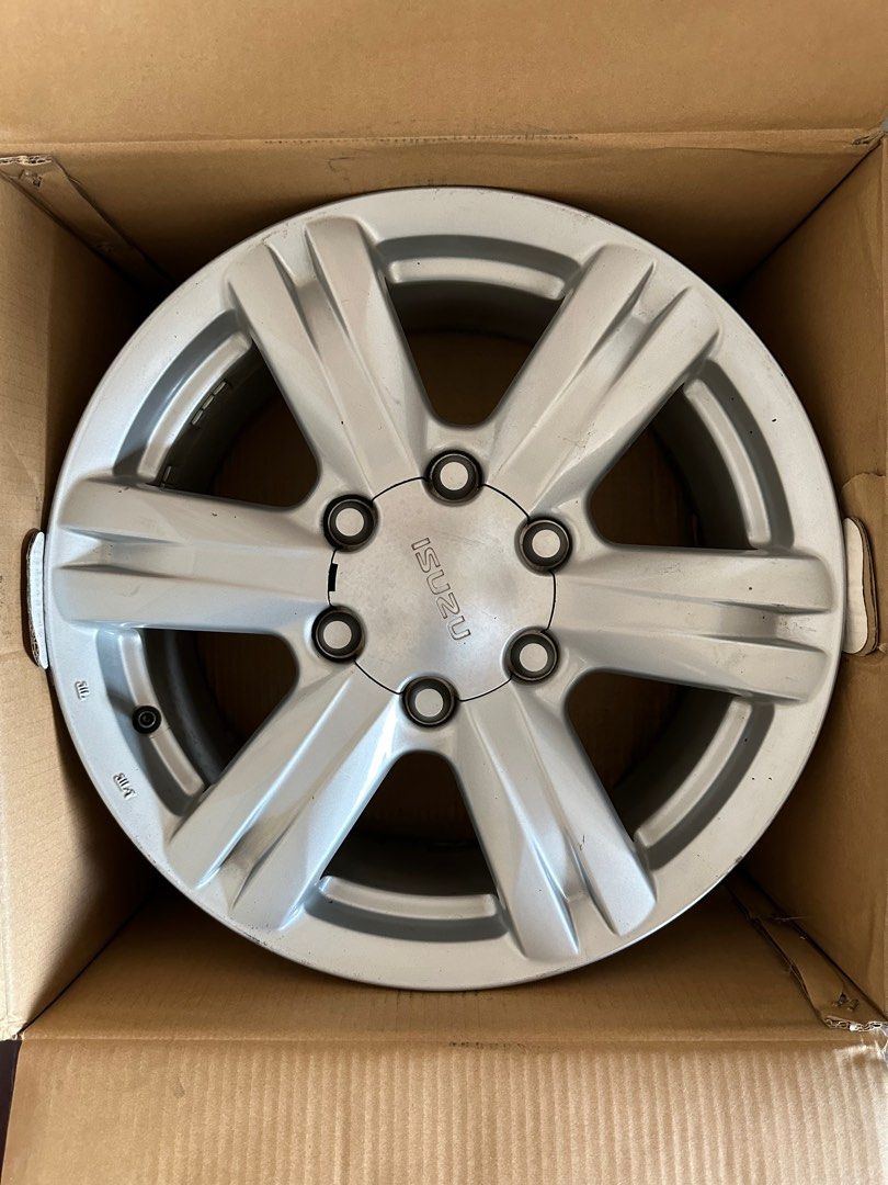 RIM 17 isuzu mux stock rims, Car Parts & Accessories, Mags and Tires on ...