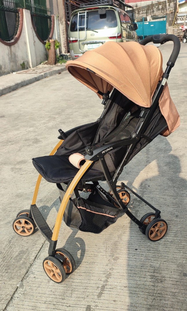 Ryan Stroller, Babies & Kids, Going Out, Strollers on Carousell