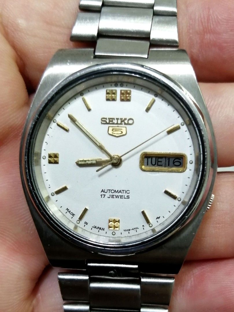 SEIKO 5 Automatic Watch, Men's Fashion, Watches & Accessories, Watches on Carousell