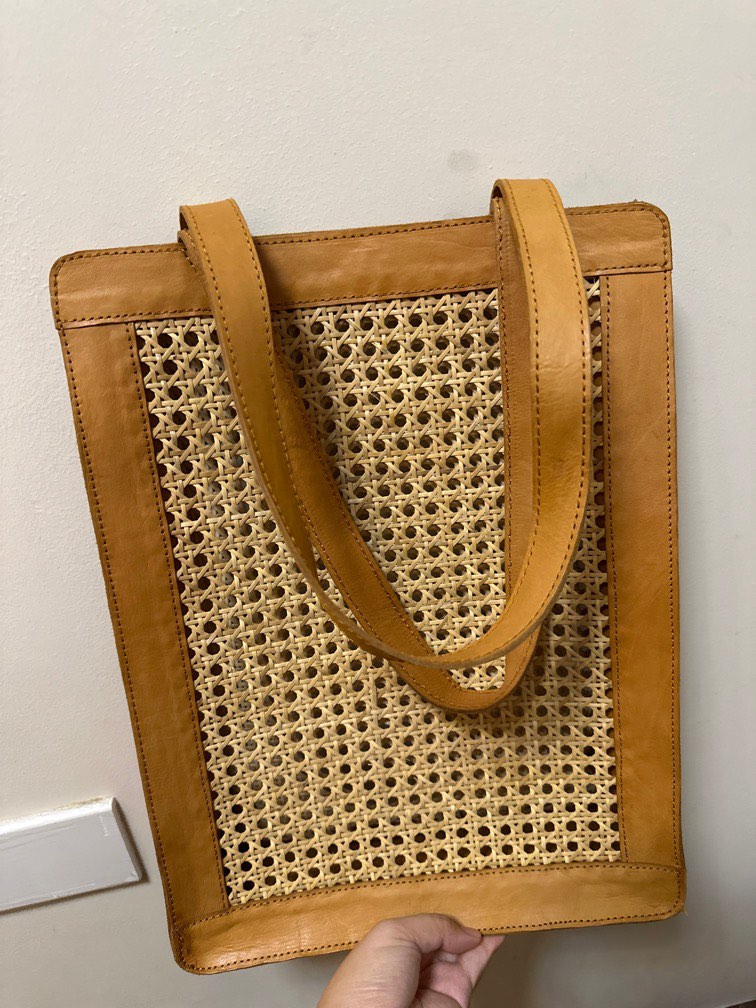 Solihiya bag, Women's Fashion, Bags & Wallets, Shoulder Bags on Carousell