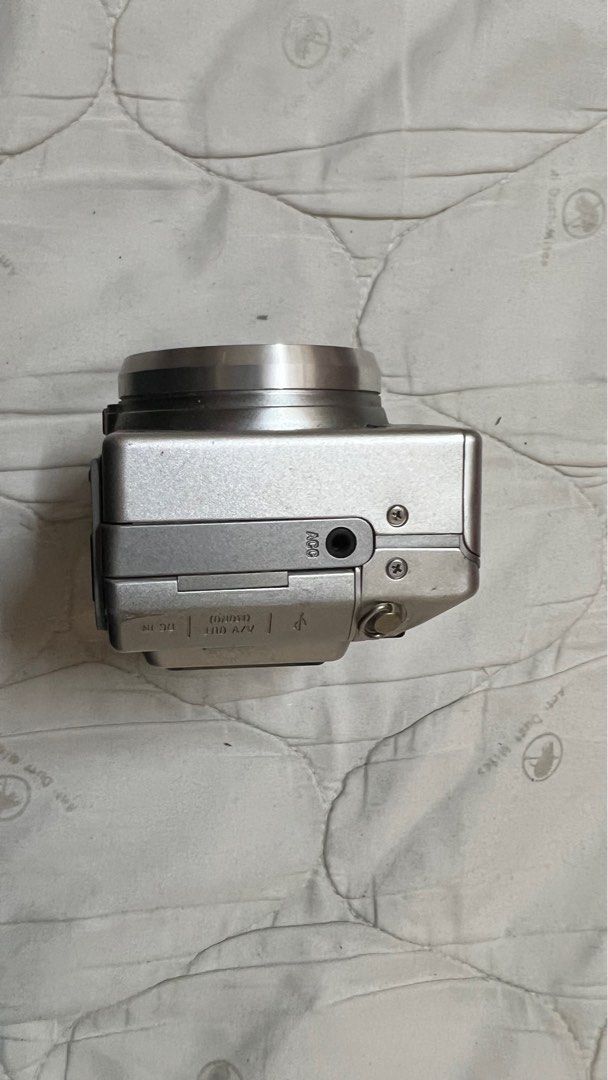 Sony Cybershot DSC-V1, Photography, Cameras on Carousell