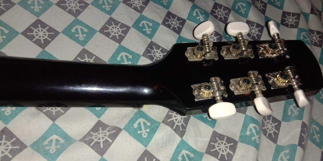 Steven Haris Acoustic Guitar, Hobbies & Toys, Music & Media, Musical ...