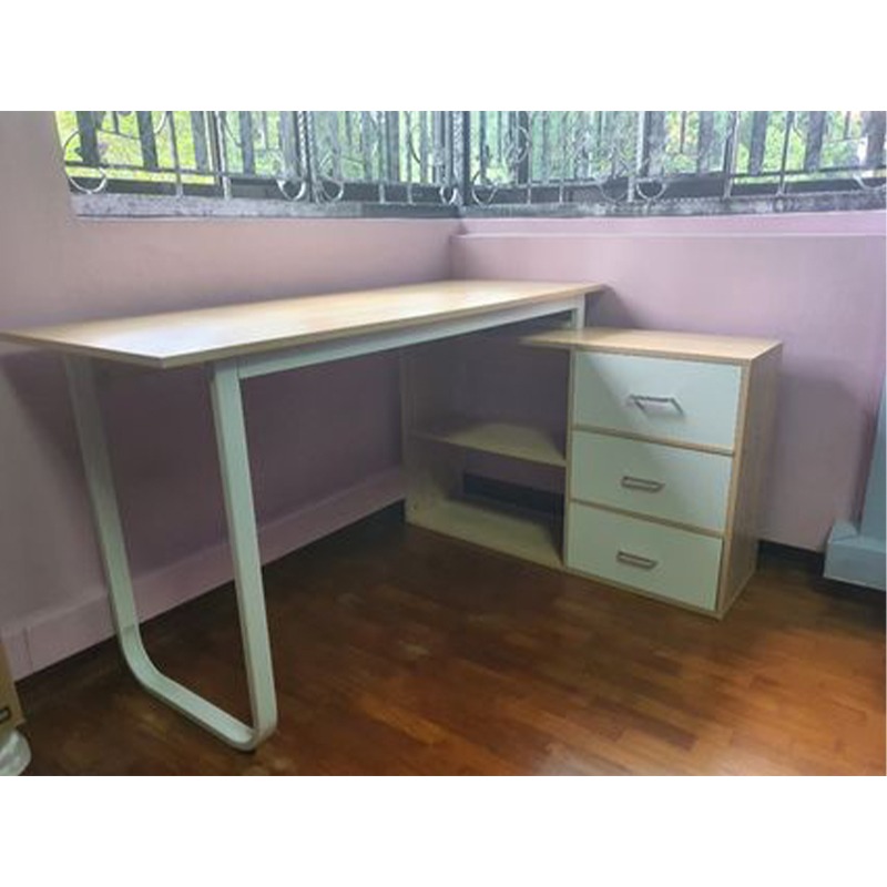 Study table COD simple modern student Computer Study Table, Furniture ...
