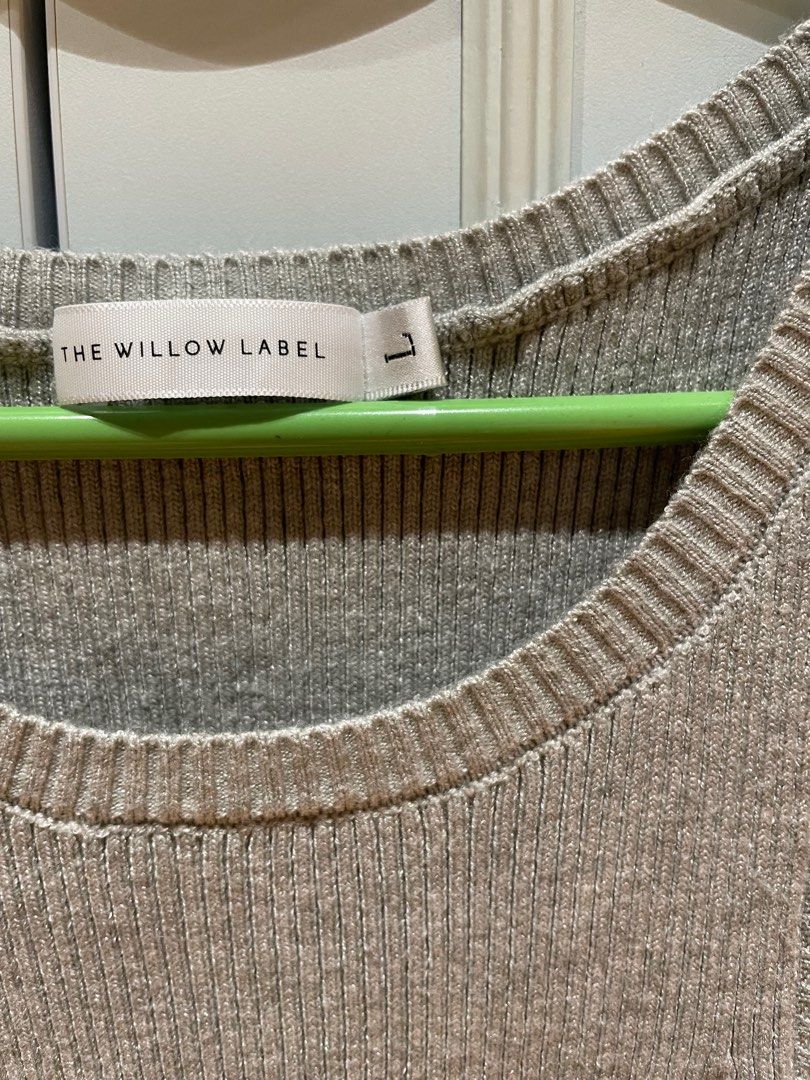 The willow label AMI HIGH NECK KNIT TANK, Women's Fashion, Tops, Other Tops on Carousell
