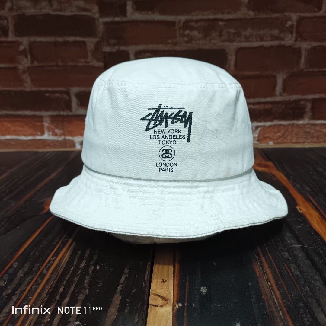 Topi * STUSSY *, Fesyen Pria, Aksesoris, Topi di Carousell