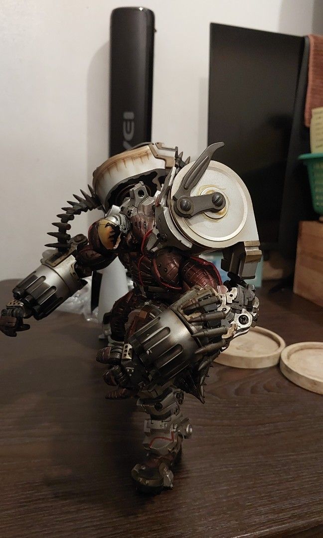 Trigun figure monev the gale, Hobbies & Toys, Toys & Games on Carousell