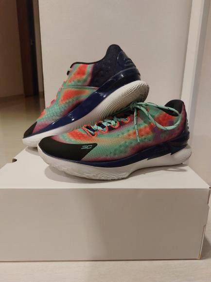 Under Armor Curry Flowtro 1, Men's Fashion, Footwear, Sneakers on Carousell