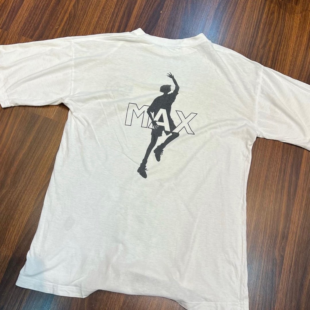 Vintage Max Jump Tee, Men's Fashion, Tops & Sets, Tshirts & Polo Shirts ...