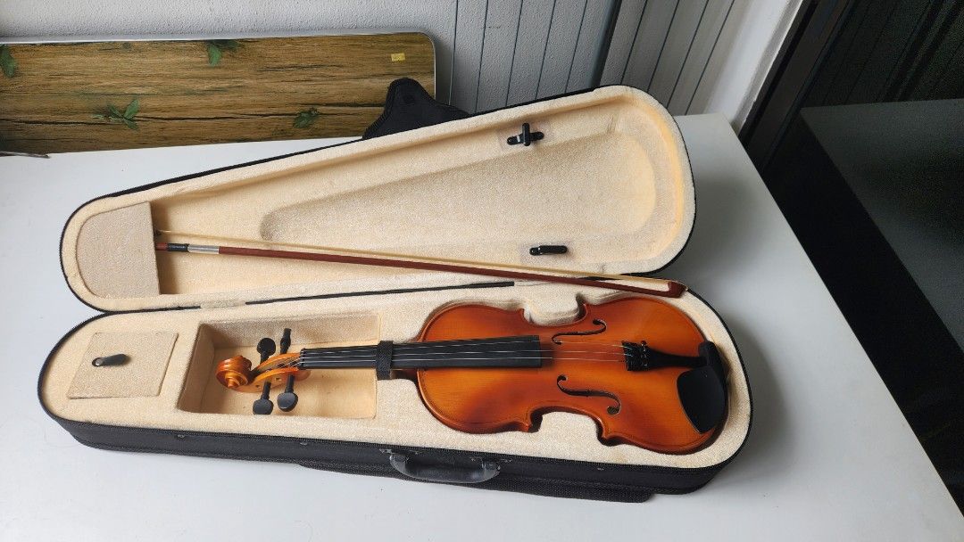 Violin - 23 Inches Long, Hobbies & Toys, Music & Media, Musical ...