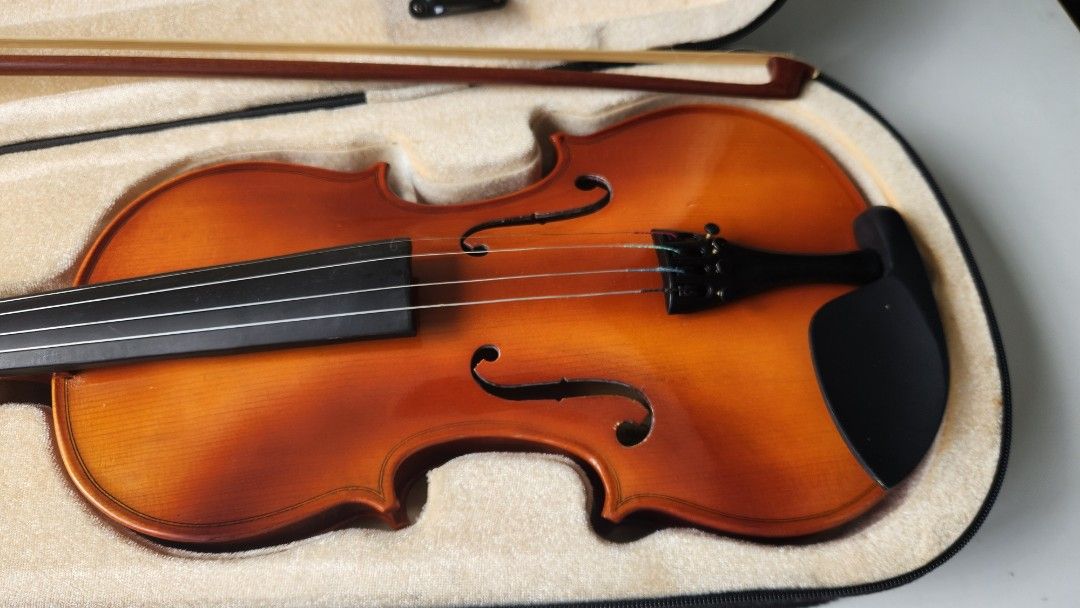 Violin - 23 Inches Long, Hobbies & Toys, Music & Media, Musical ...