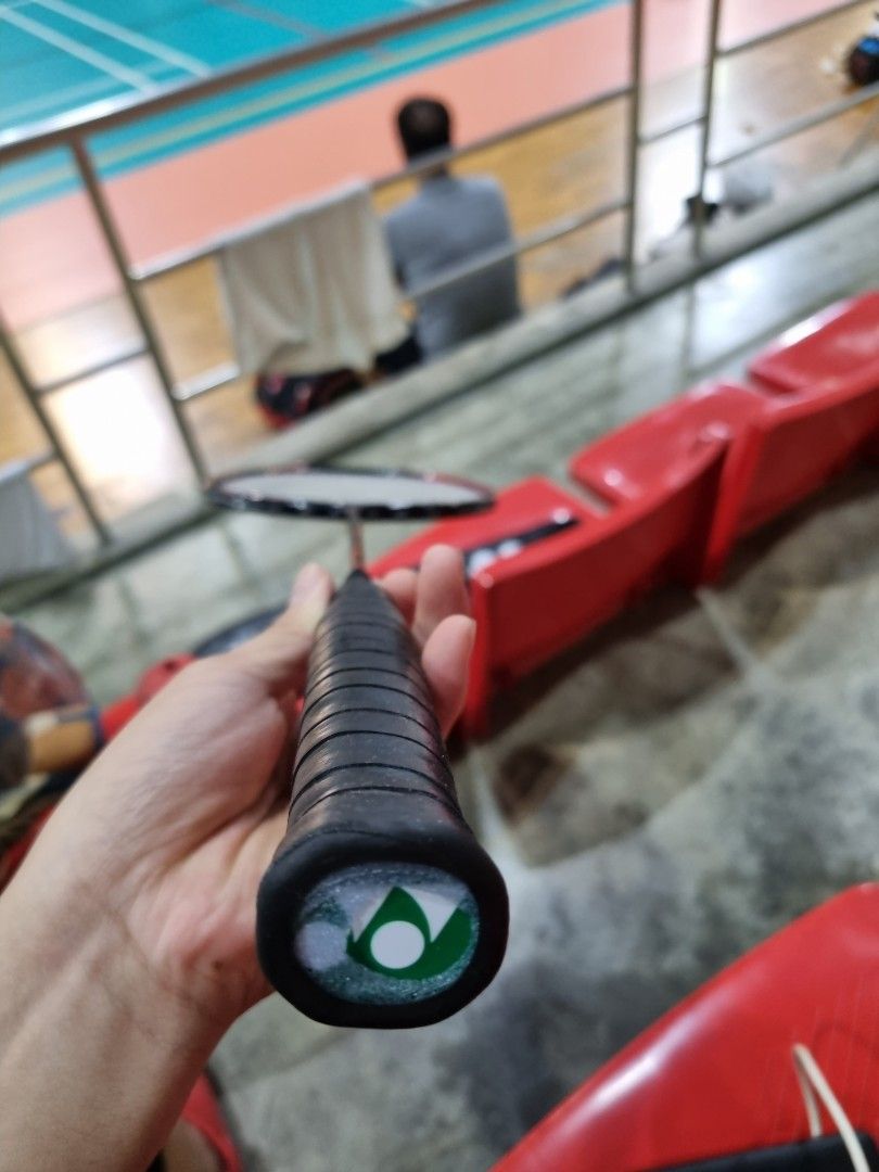 WTS/WTT Yonex Astrox 99 Pro Cherry burst, Sports Equipment, Sports ...