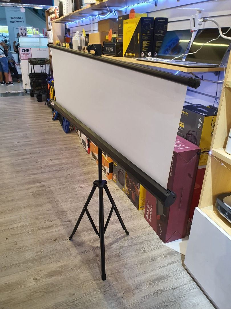 60inch Tripod Retractable Portable Projector Screen, TV & Home ...