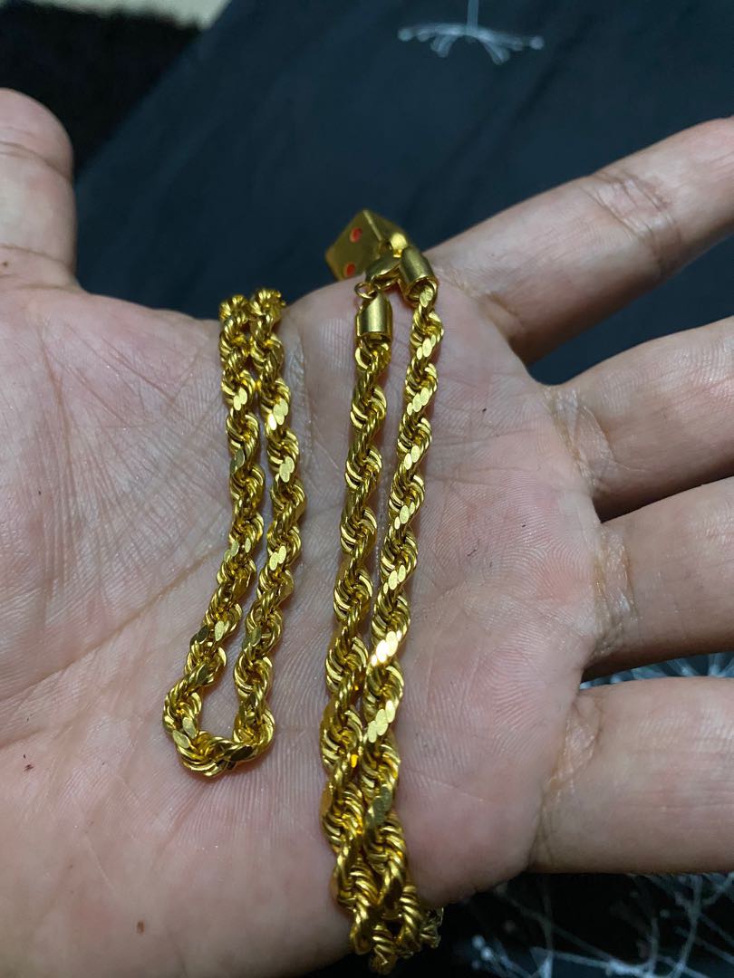 916 hollow gold chain, Men's Fashion, Watches & Accessories, Jewelry on ...